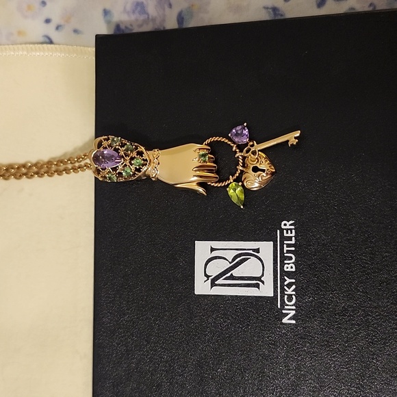 Nicky Butler | Jewelry | Nicky Butler Gold Over Brass Hand Pendant With ...